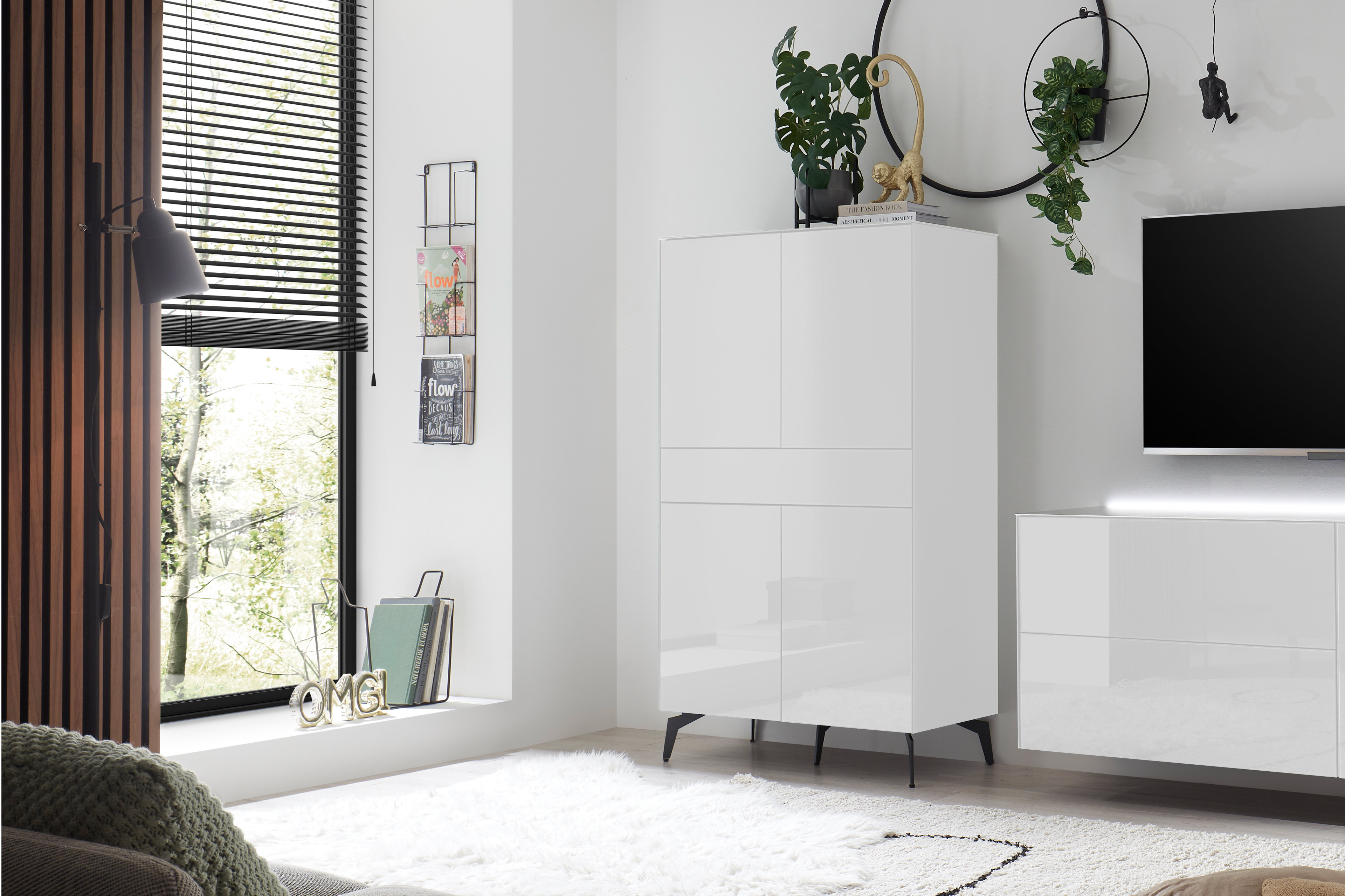 Mäusbacher Highboard Colors Glas ice white mit Metallfüßen | Möbel Letz ...